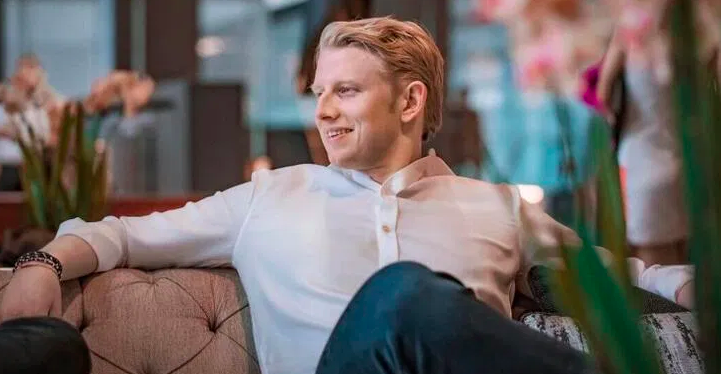 Secrets to success in business - an interview with Max Johnson, brother ...