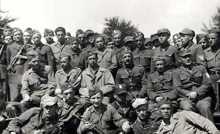 Jan Zumbach - the legendary pilot and commander of the famous Polish ...