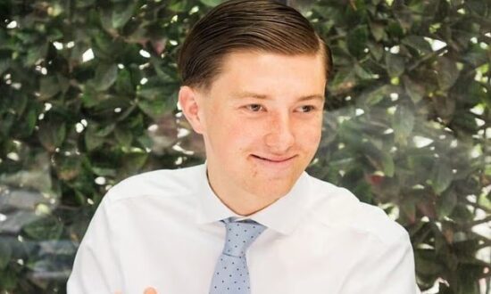 Police handcuffed a stabbed British-Polish student who bled to death ...